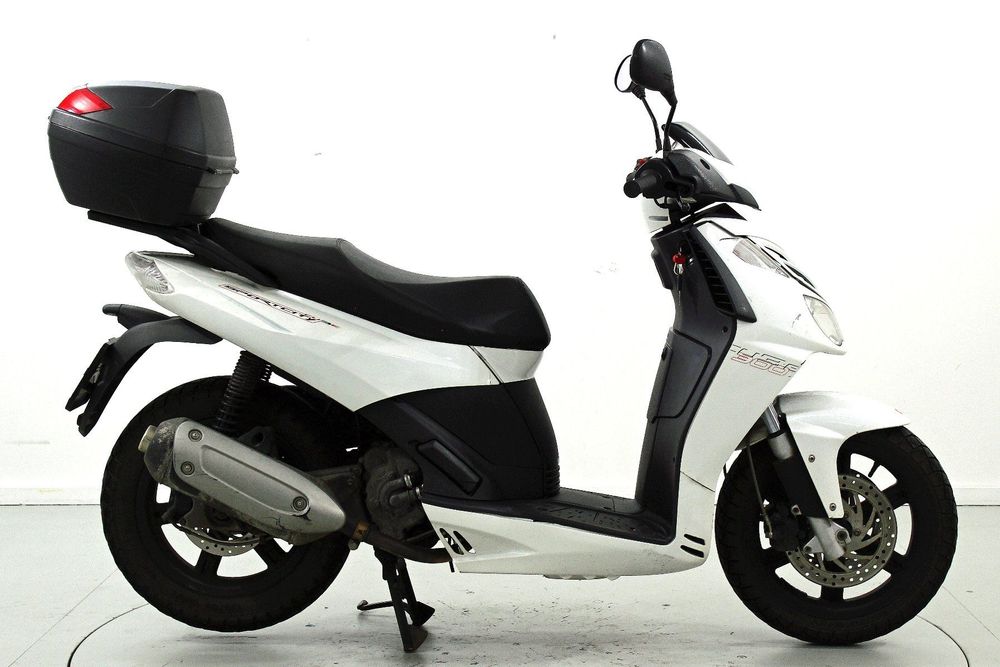 Aprilia Sport City Cube 300 (Gebraucht) in für CHF 1230 – nur Abholung ...