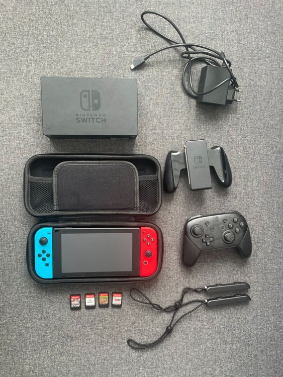 Nintendo Switch Konsole inklusive zweiter Controller (Gebraucht) in für ...