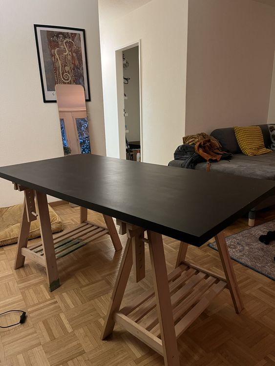 Ein tisch mit verstellbaren Böcken (Gebraucht) in Luzern für CHF 60 ...