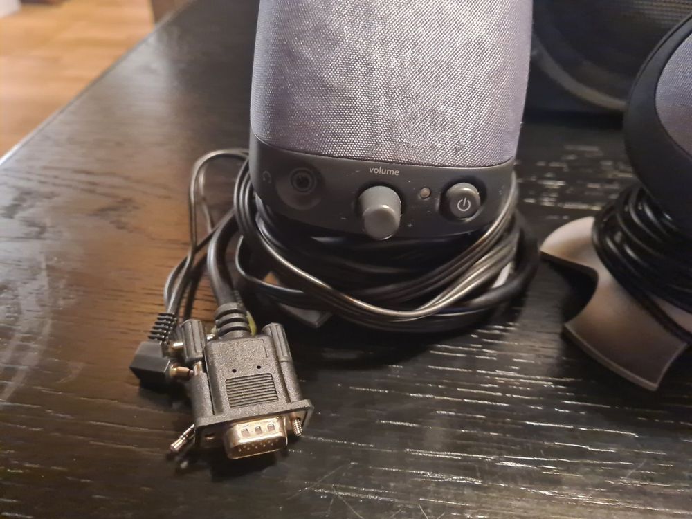 Logitech X-620 6 Speaker Surround Sound | Kaufen auf Ricardo