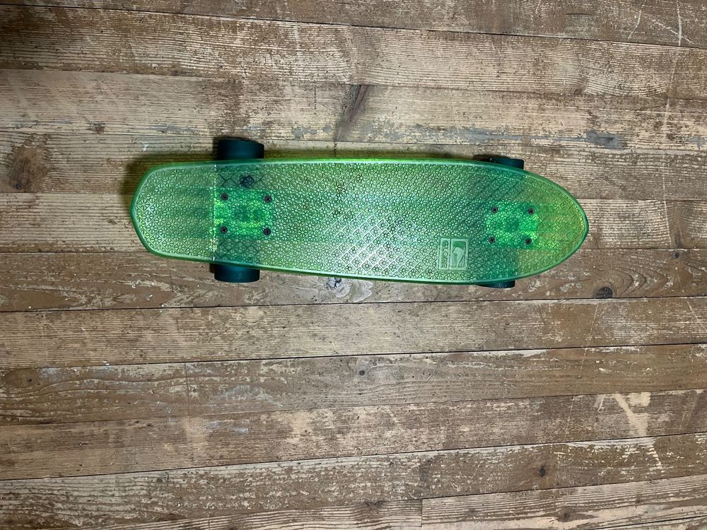 Cooles grünes Penny Board von der Marke Globe. Top Zustand! (Gebraucht ...