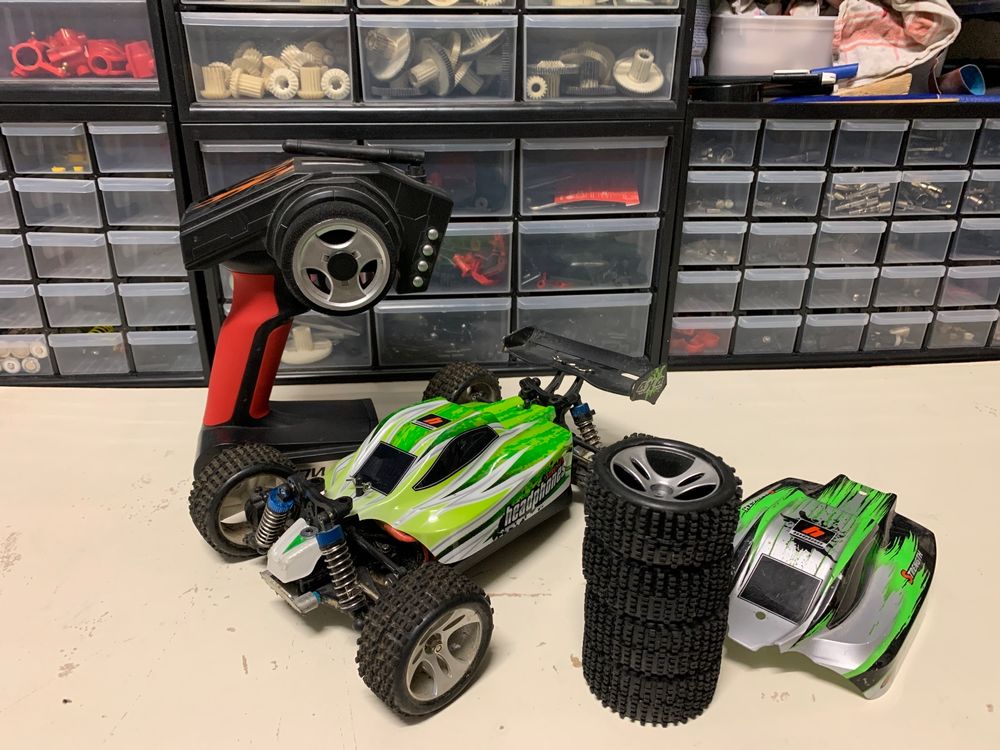 FS Racing Buggy 1:18 4WD 2,4 GHz RTR 👌🏻🤙🏻 (Gebraucht) in Gorduno für ...