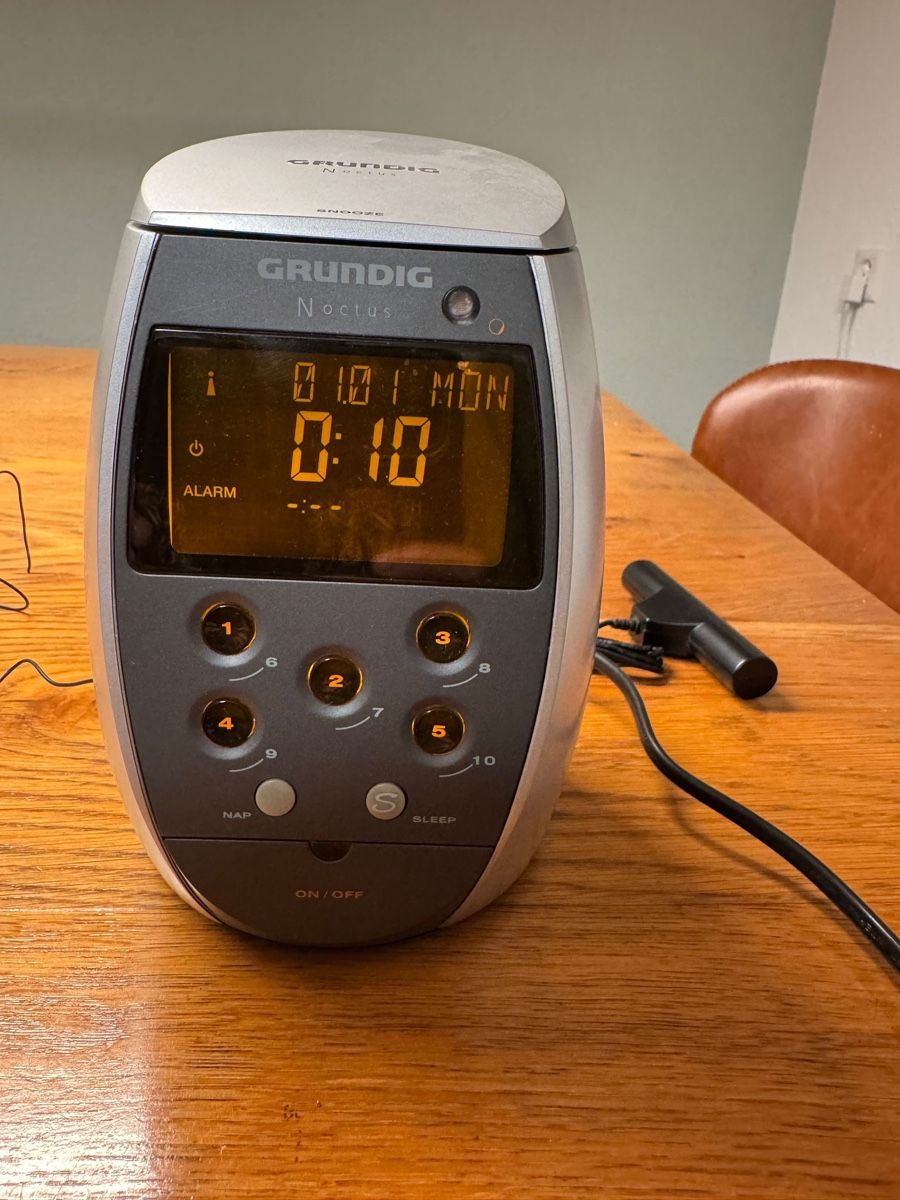 Radio Grundig Noctus (Gebraucht) in Niederbüren für CHF 5 – mit ...
