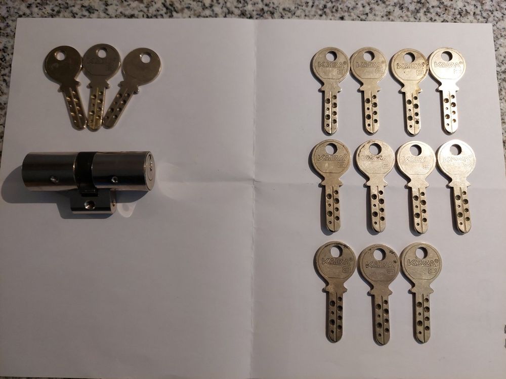 KABA 8 Zylinder mit 14 Schlüssel (Gebraucht) in Derendingen für CHF 53 ...