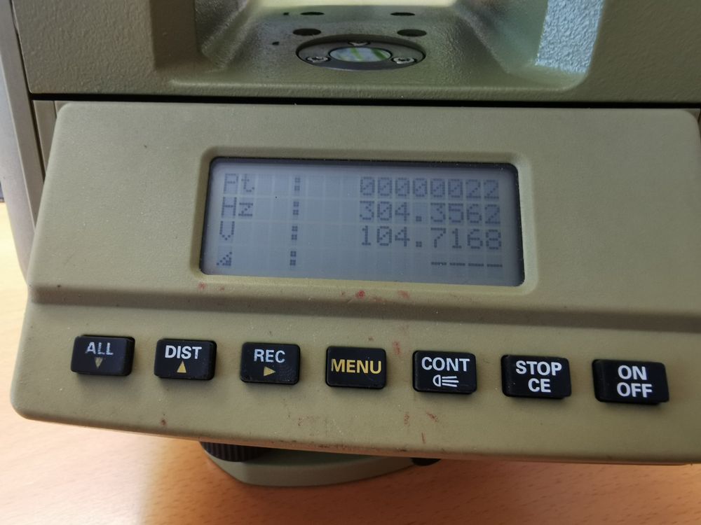 Leica TC600 Tachymeter Theodolit, GKL23 (Gebraucht) in Trogen für CHF 210 – nur Abholung auf ...