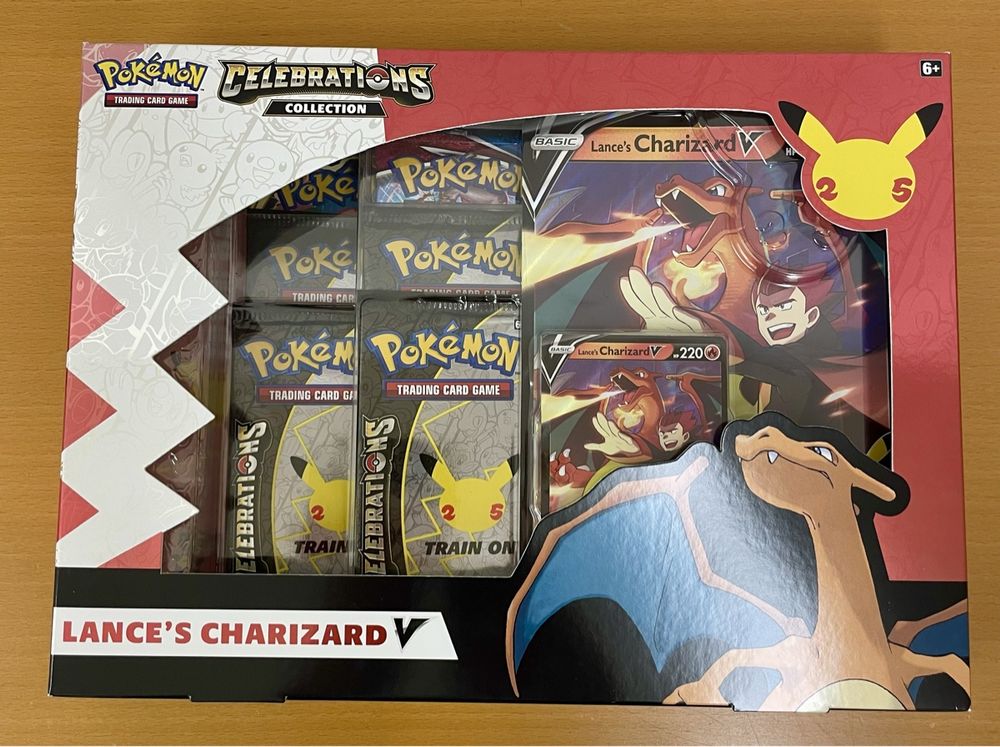 Pokemon Celebrations Charizard V Box (Neu und originalverpackt) in für ...