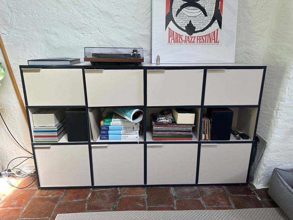 Tylko beige/blau Kommode mit Klapptüren (Gebraucht) in Uetikon am See ...