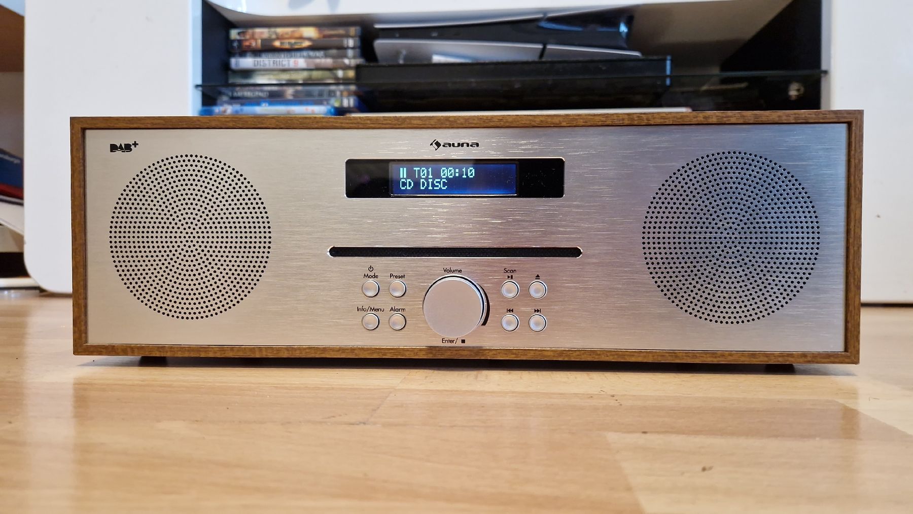 Auna Silverstar FM / DAB+ / CD PLAYER und Streamer Neuwertig (Neu ...