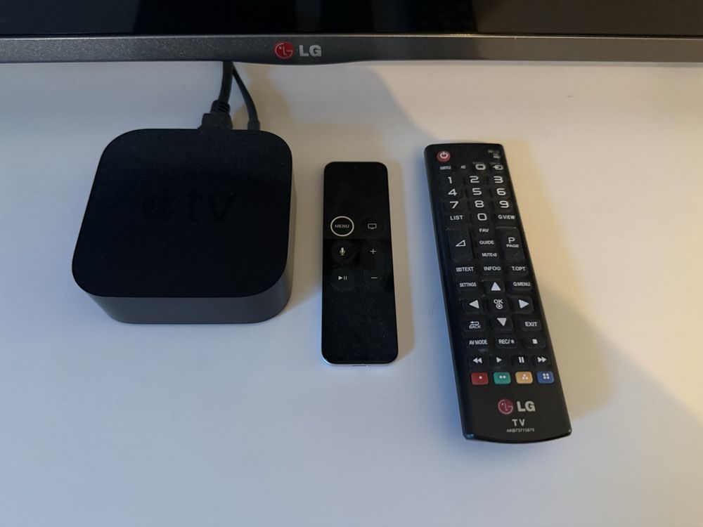 Apple TV Box + LG TV (31 Zoll) in top Zustand (Gebraucht) in Zürich für ...