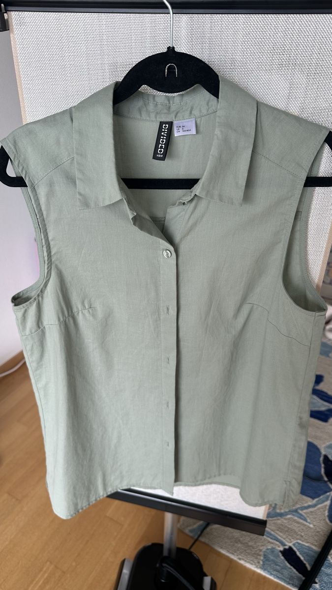 LAST RELISTING: H&M (Divided) top (Gebraucht) in Glattpark (Opfikon ...