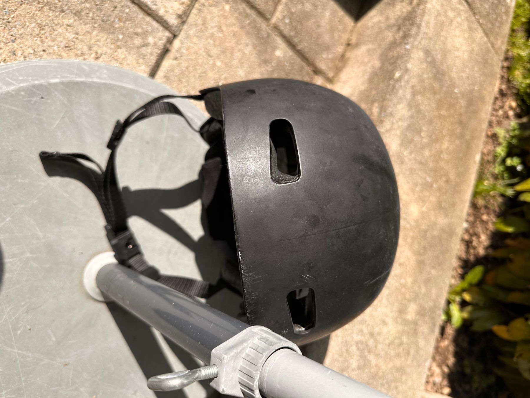 Micro Helm BMX / Skate / Scooter – schwarz - Grösse M (Gebraucht) in ...