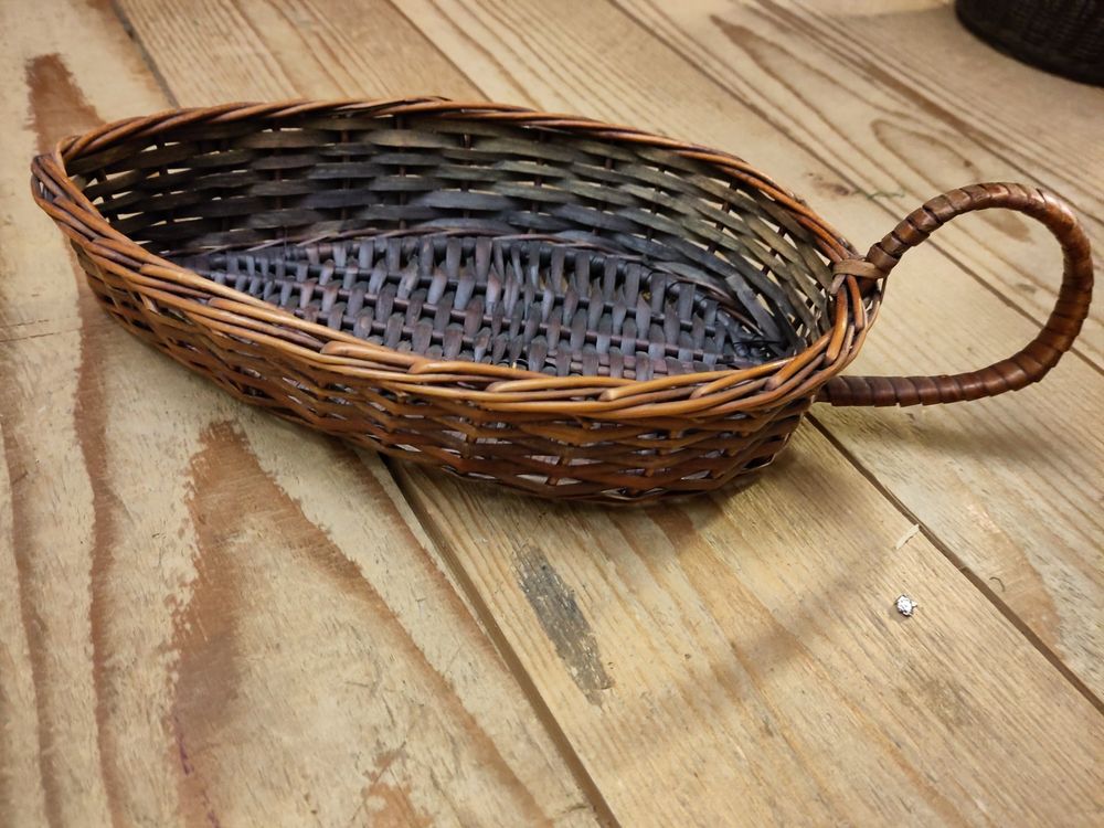 Korb (Gebraucht) in Moosseedorf für CHF 1 – mit Lieferung auf Ricardo ...