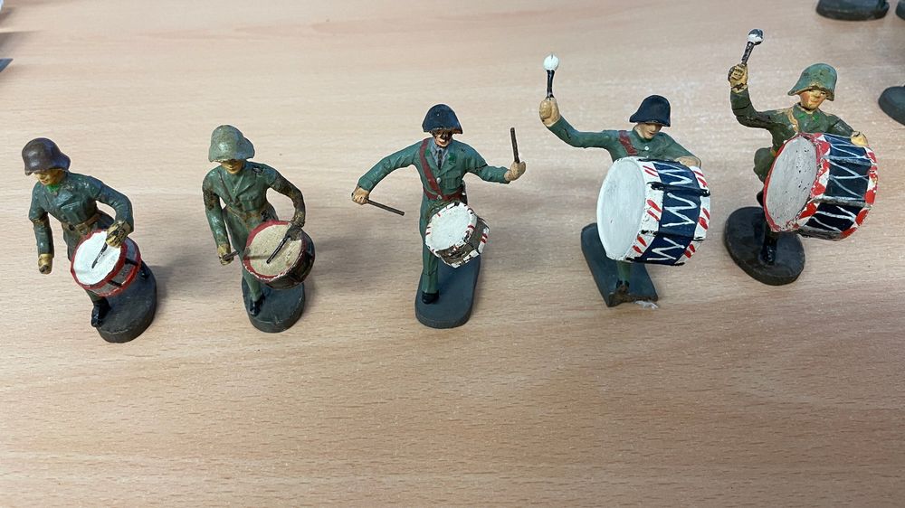 Schweiz Armee - 5 Trommler - Elastolin Figur (Gebraucht) in Glattfelden für CHF 79.95 – mit ...
