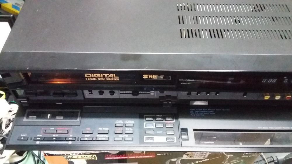 S-VHS VIDEOREKORDER NEC DS6000G | Kaufen auf Ricardo