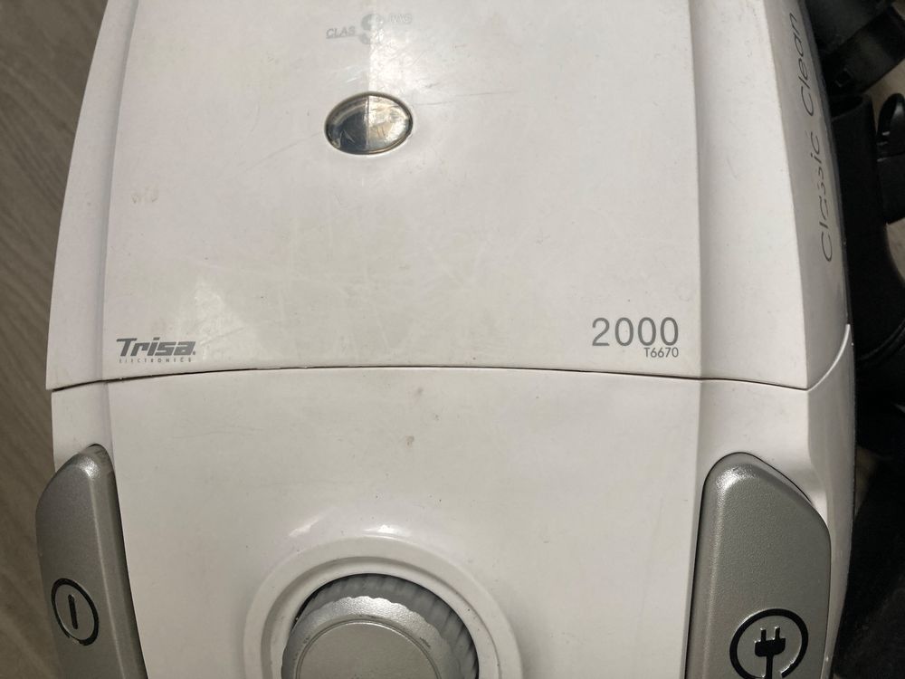 Trisa Staubsauger | Kaufen auf Ricardo