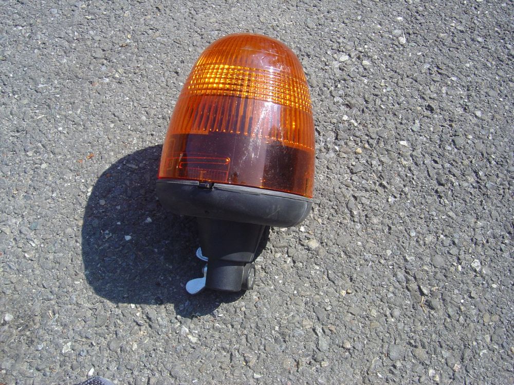 Drehlicht gebraucht 24 Volt (Gebraucht) in für CHF 35 – mit Lieferung ...