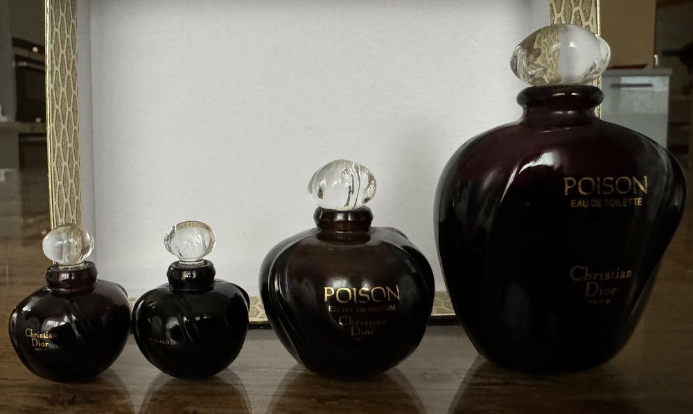 Lot de 4 bouteilles de parfum Poison | Kaufen auf Ricardo