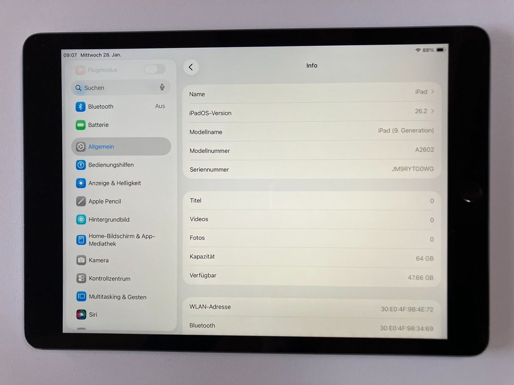 iPad 9. Generation WiFi / 64GB / Model A2602 (Gebraucht) in Ulrichen ...