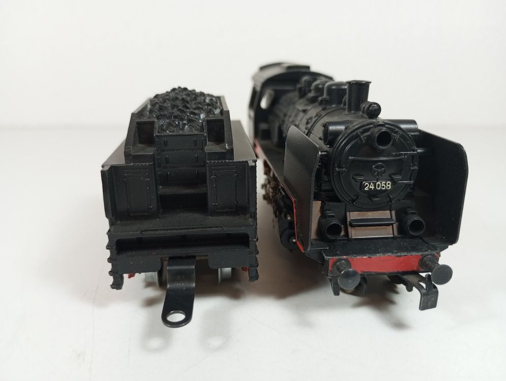 Märklin: 3003 Lokomotive mit Tender BR 24 DB (Gebraucht) in Fontaines ...