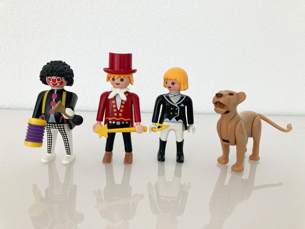 Playmobil Circus Figuren (Gebraucht) in Lausanne für CHF 9 – mit ...