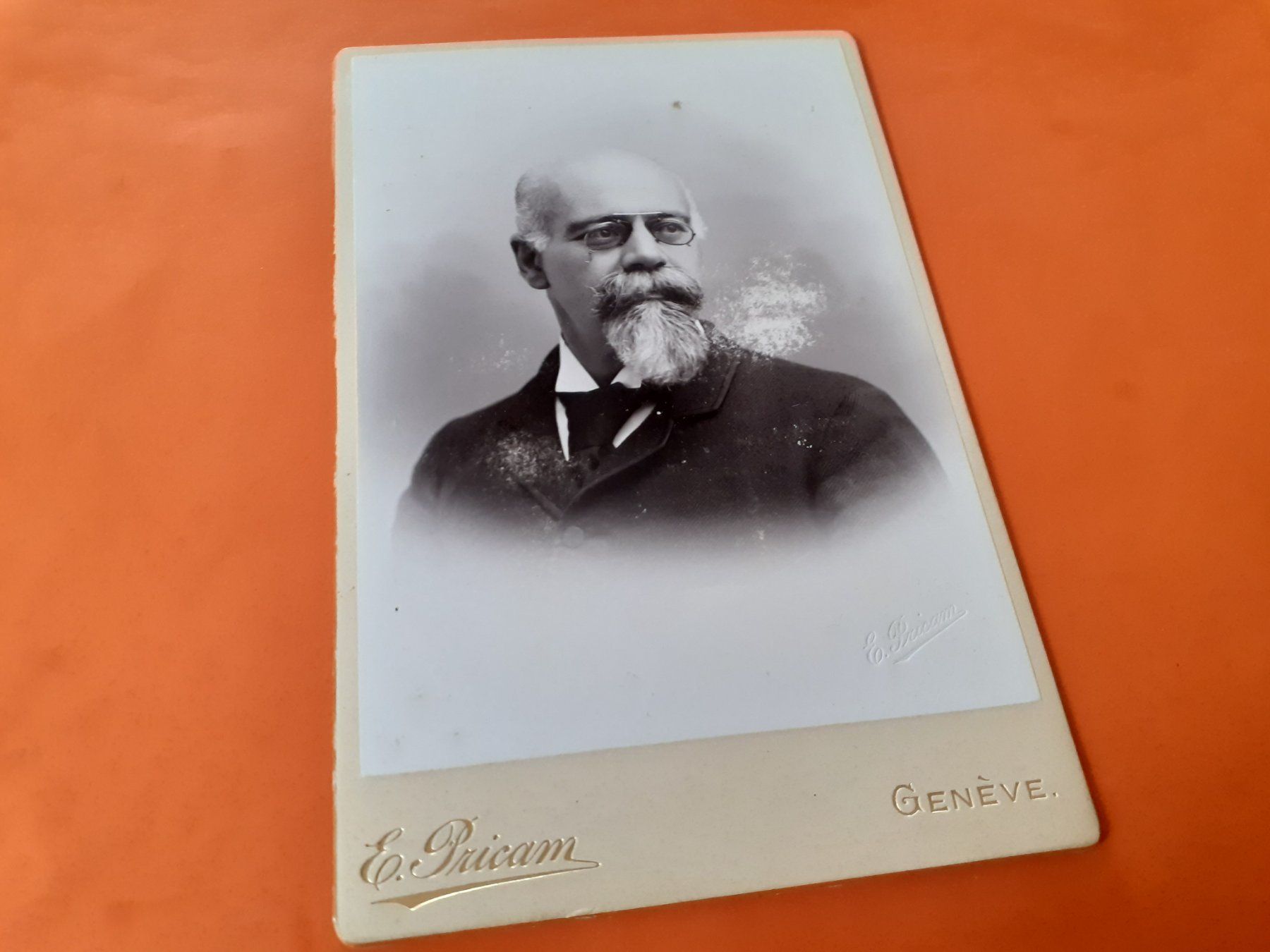 SCHWIIZER MAA DAZUMAL -WüRDIGE ALTE HERR -NAME -GENEVE GENF (Gebraucht ...