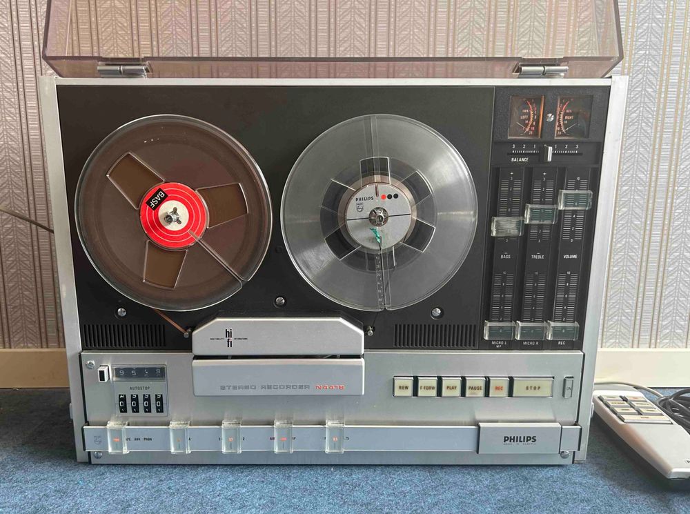 Vintage Spulen Tonbandgerät Philips N4418 inkl. Fernsteuerun (Gebraucht ...
