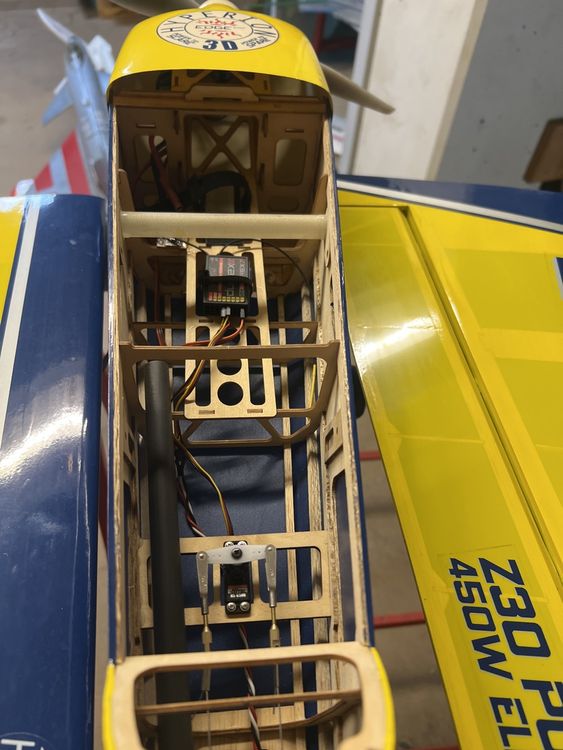 Hyperion Edge 450 (Defekt) in für CHF 57 – nur Abholung auf Ricardo kaufen