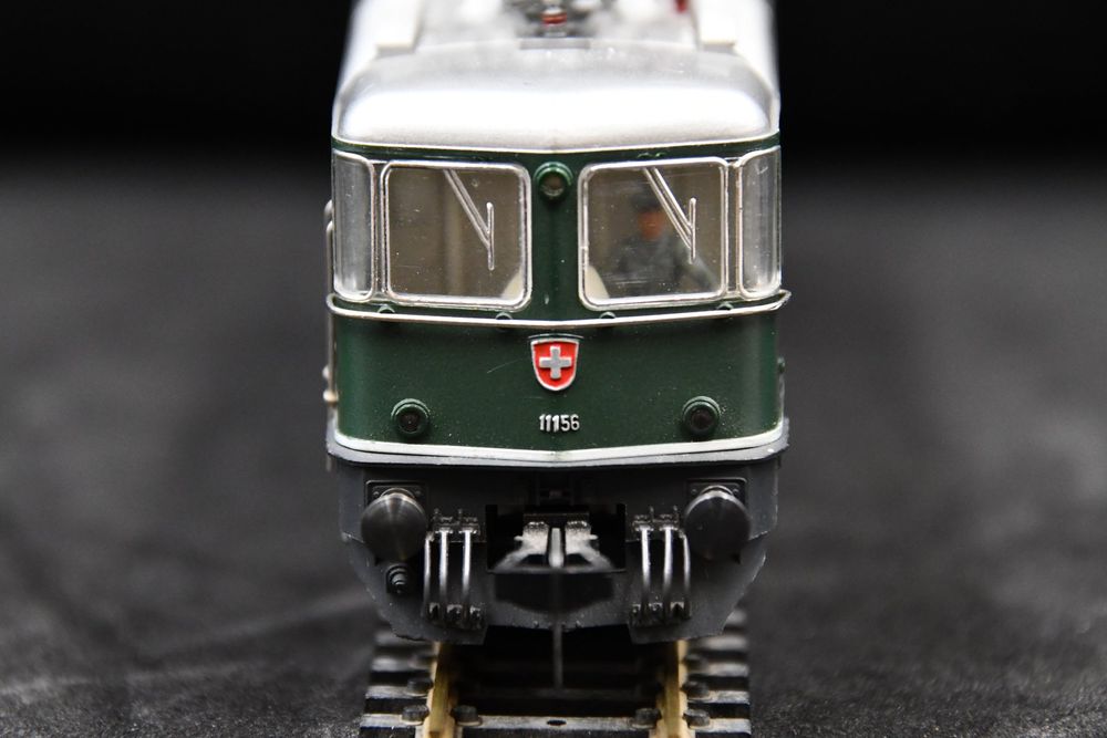 Fleischmann E-Lok Re 4/4 II SBB, analog, Gleichstrom Spur H0 | Acheter sur Ricardo