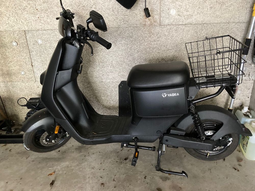 E Scooter Yadea DE3 | Kaufen auf Ricardo