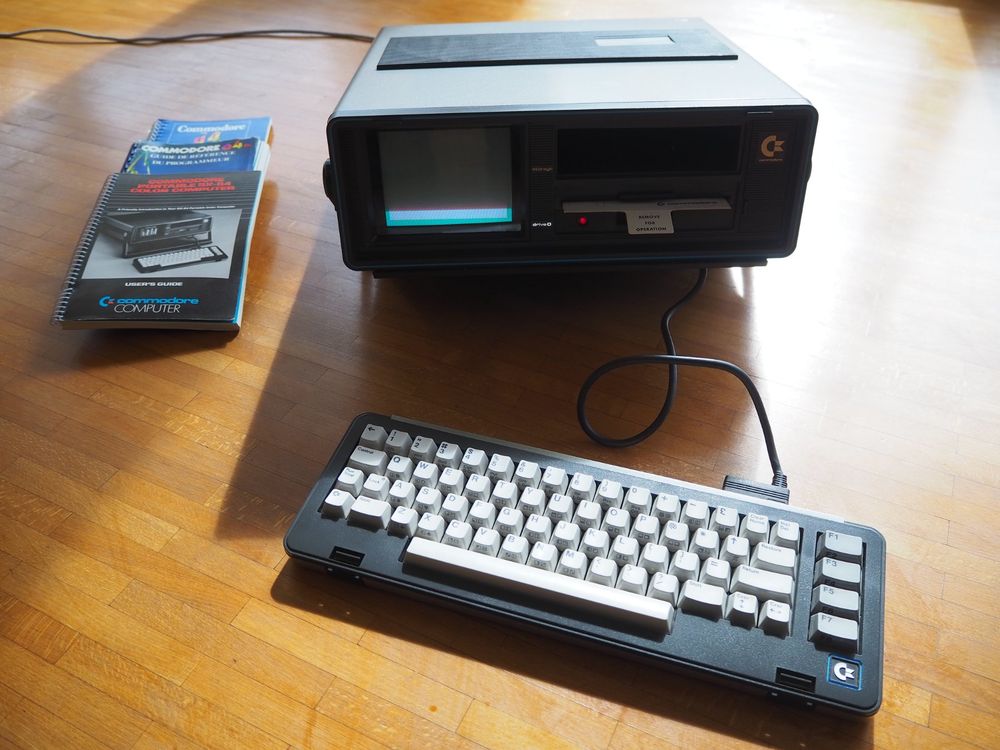COMMODORE SX64 EXECUTIVE pour collectionneur | Kaufen auf Ricardo