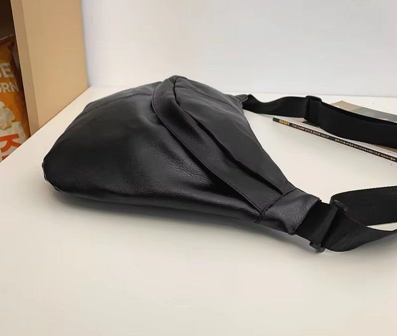 XL Gürteltasche Stil PU-Leder Brusttasche - Sac style banane (Neu und originalverpackt) in ...