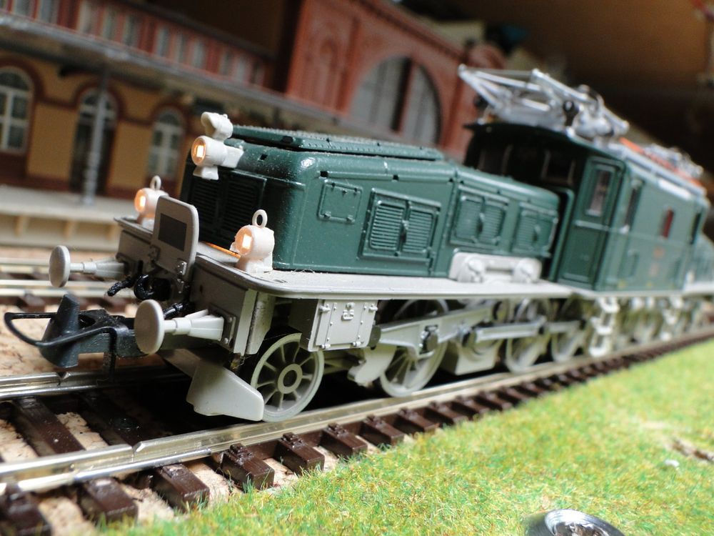 Roco E-Lok 63524 Ce 6/8 „Krokodil“ der SBB HO/DC/Digital (Gebraucht) in ...