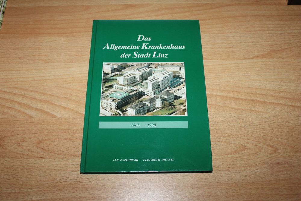 Das Allgemeine Krankenhaus der Stadt Linz (Gebraucht) in Kaden für CHF 30 – mit Lieferung auf ...