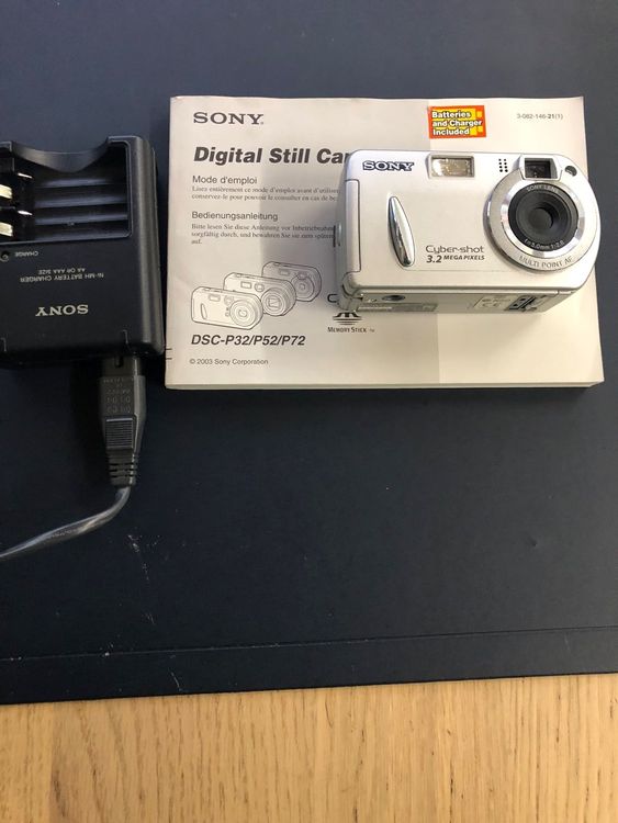 Sony Still Camera DSC-P32 inklusive Manual und Charger (Gebraucht) in ...