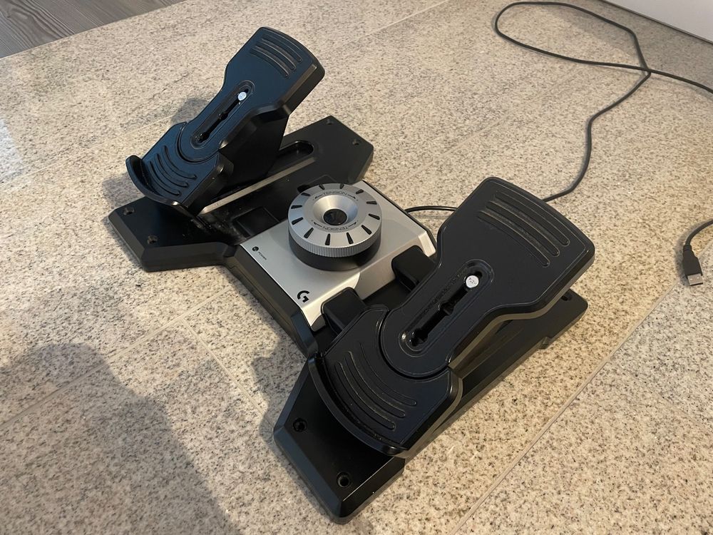 Logitech G Saitek Pro Flight Rudder Pedals (Gebraucht) in Wald ZH für ...