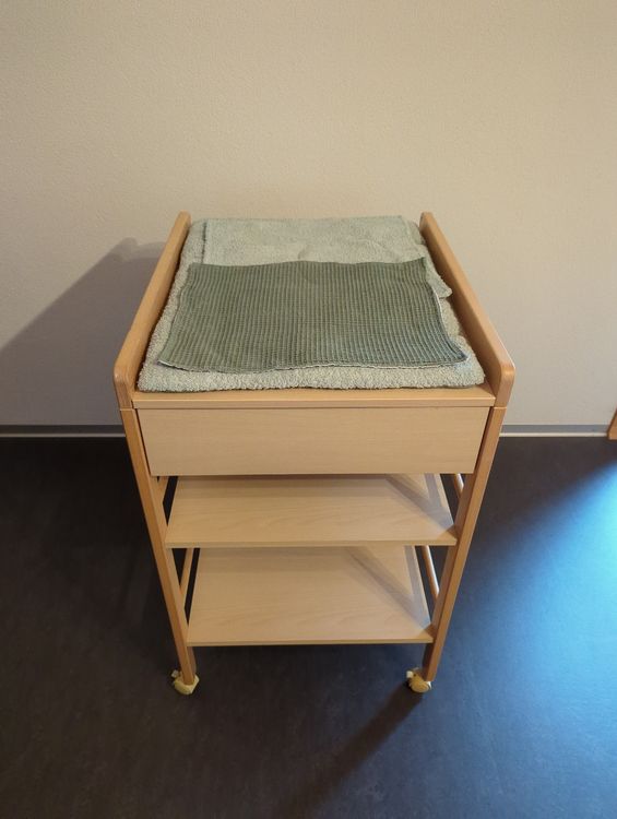 Geuther Wickeltisch mit Schublade und Rollen | Kaufen auf Ricardo