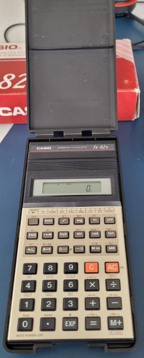 Casio fx-82B Vintage (Gebraucht) in Neuchatel für CHF 10 – mit ...