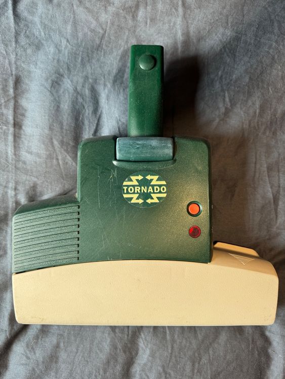 VORWERK TORNADO ELEKTROBÜRSTE ET 340-1 FUNKTIONIERT (Gebraucht) in ...