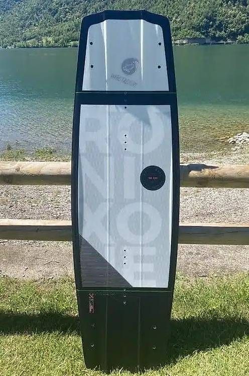 Wakeboard Ronix ONE ATR 134 (Gebraucht) in Melano für CHF 300 – nur ...