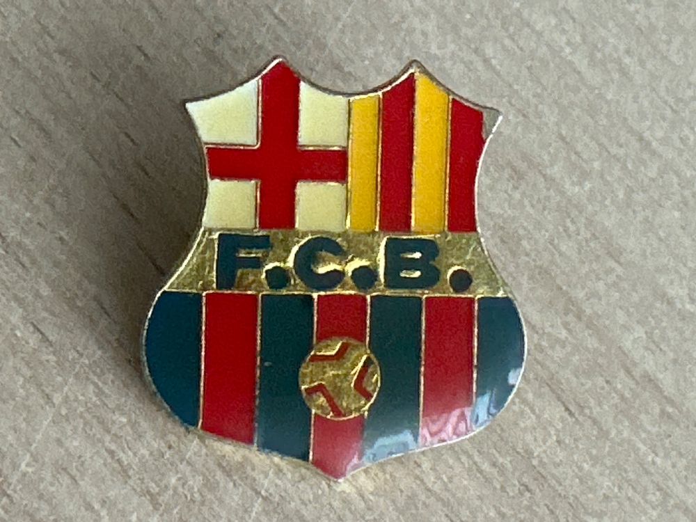 PIN FC Barcelona F.C.B. | Kaufen auf Ricardo