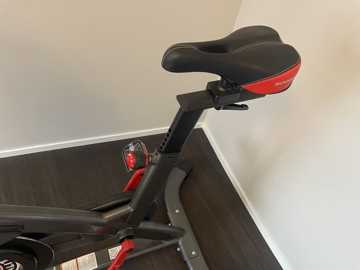 Schwinn 800IC Indoor Cycle - Top Zustand, wenig benutzt! (Gebraucht) in ...