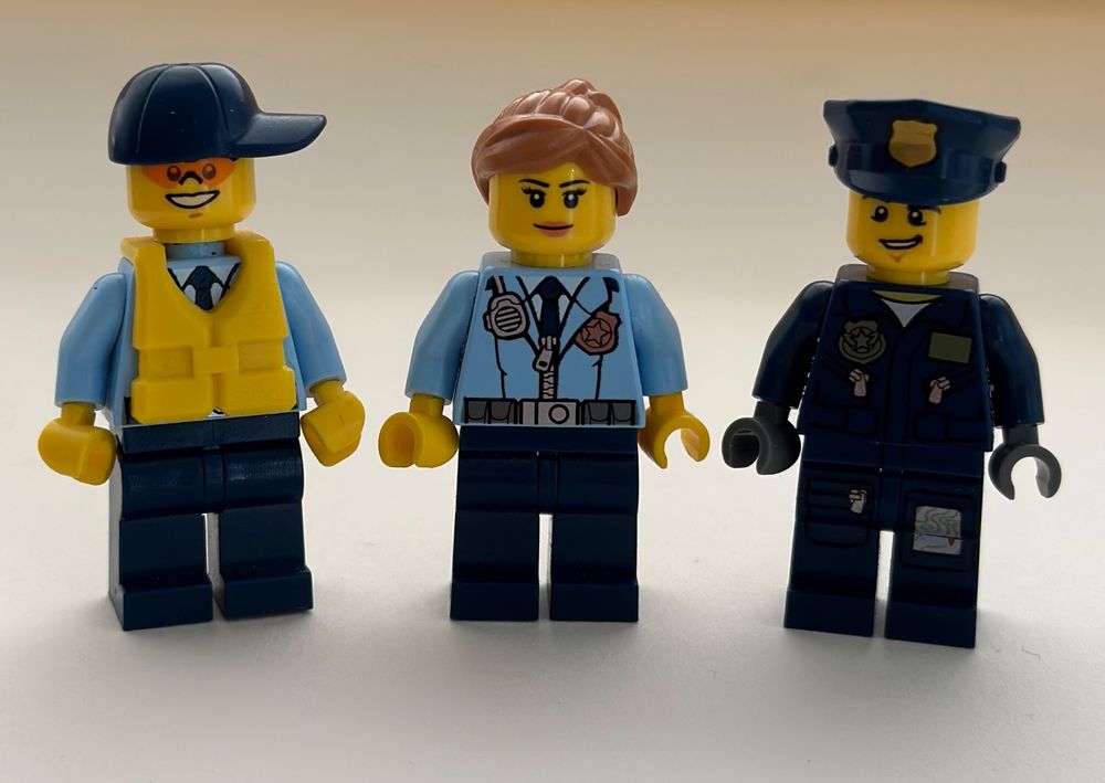 LEGO - Minifiguren - 3 - POLIZISTEN | Kaufen auf Ricardo