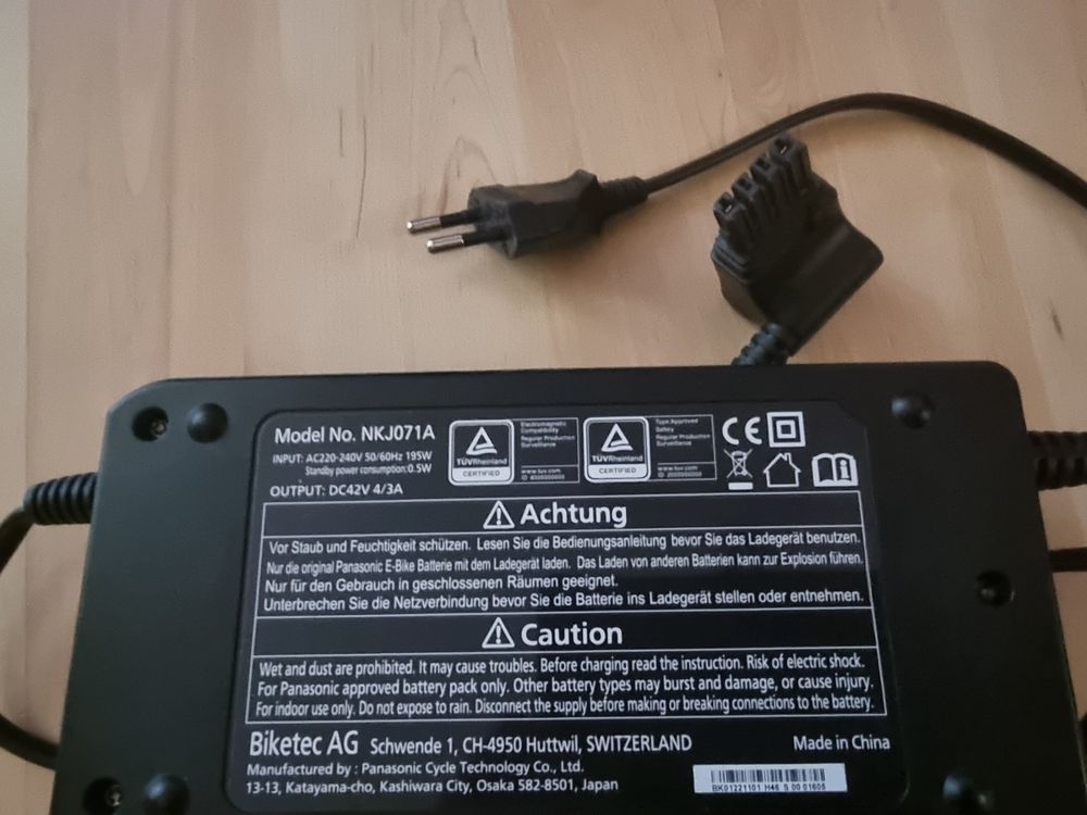 Ladegerät für Flyer E-Bike Akku (Gebraucht) in Attiswil für CHF 157 ...