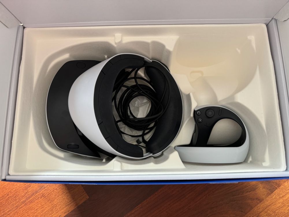 Sony Playstation VR2 (Gebraucht) in Root für CHF 185 – mit Lieferung auf Ricardo kaufen