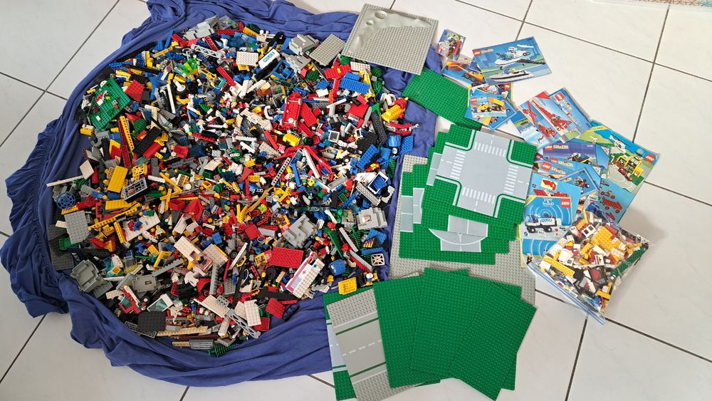 Grosse LEGO Sammlung mehr als 10kg (Gebraucht) in Boll für CHF 169 ...
