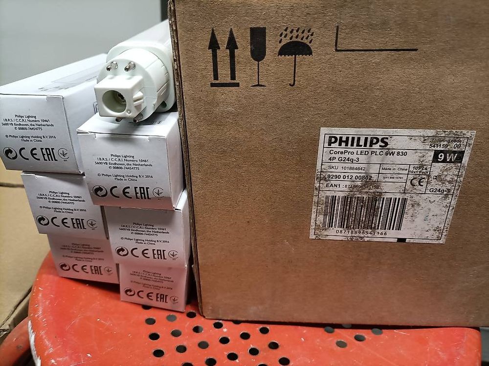 Philipps CorePro LED PLC 9W 830 4P G24q-3 (Gebraucht) in Rudolfstetten ...