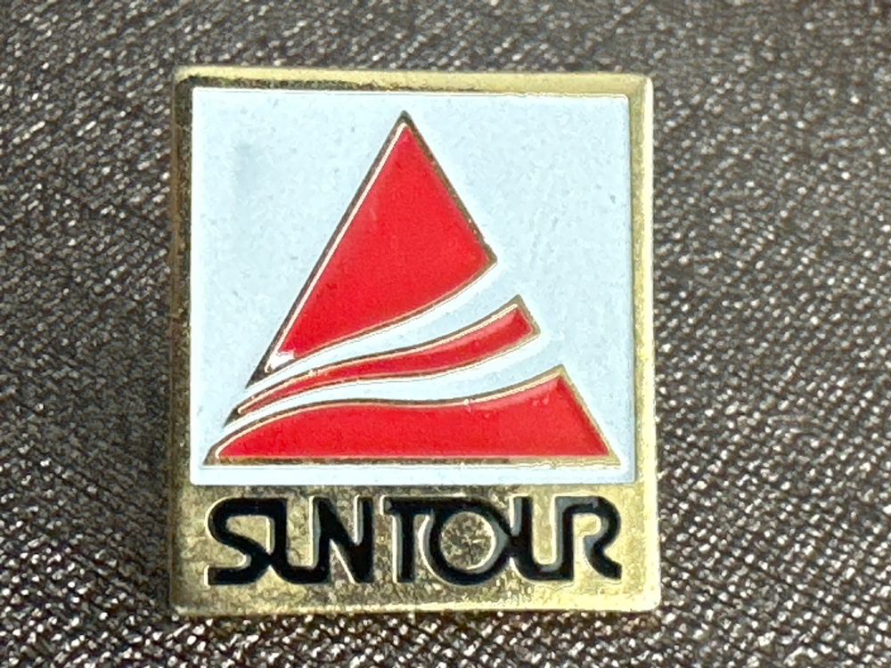 Pin Sun Tour (Gebraucht) in Glattbrugg für CHF 1 – mit Lieferung auf ...