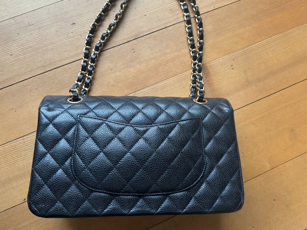 Chanel Classic Flap Bag Medium in Kalbsleder (Gebraucht) in ...