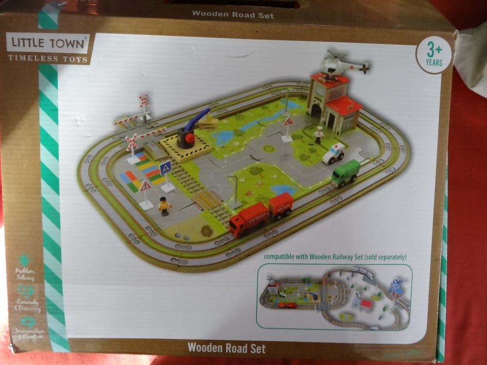 Eisenbahnset Little Town mit Zug (Batterie) (Gebraucht) in Anwil für ...