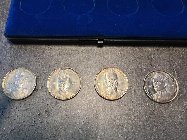 Serie 4 medaglie svizzere Generali – Argento 900 – cofanetto (Nuovo ...